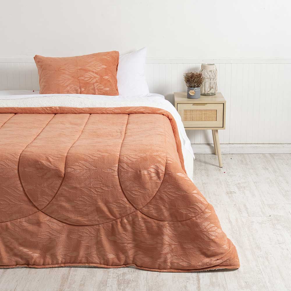 Plumón Coral Emboss Mashini 1,5 Plazas Liso Coral | Abc